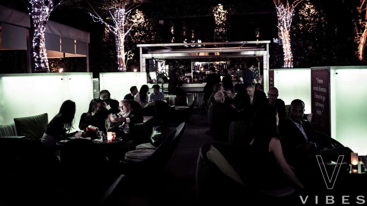 Vibes | 尖沙咀五星級酒店露天酒吧推介 | The Mira Hong Kong
