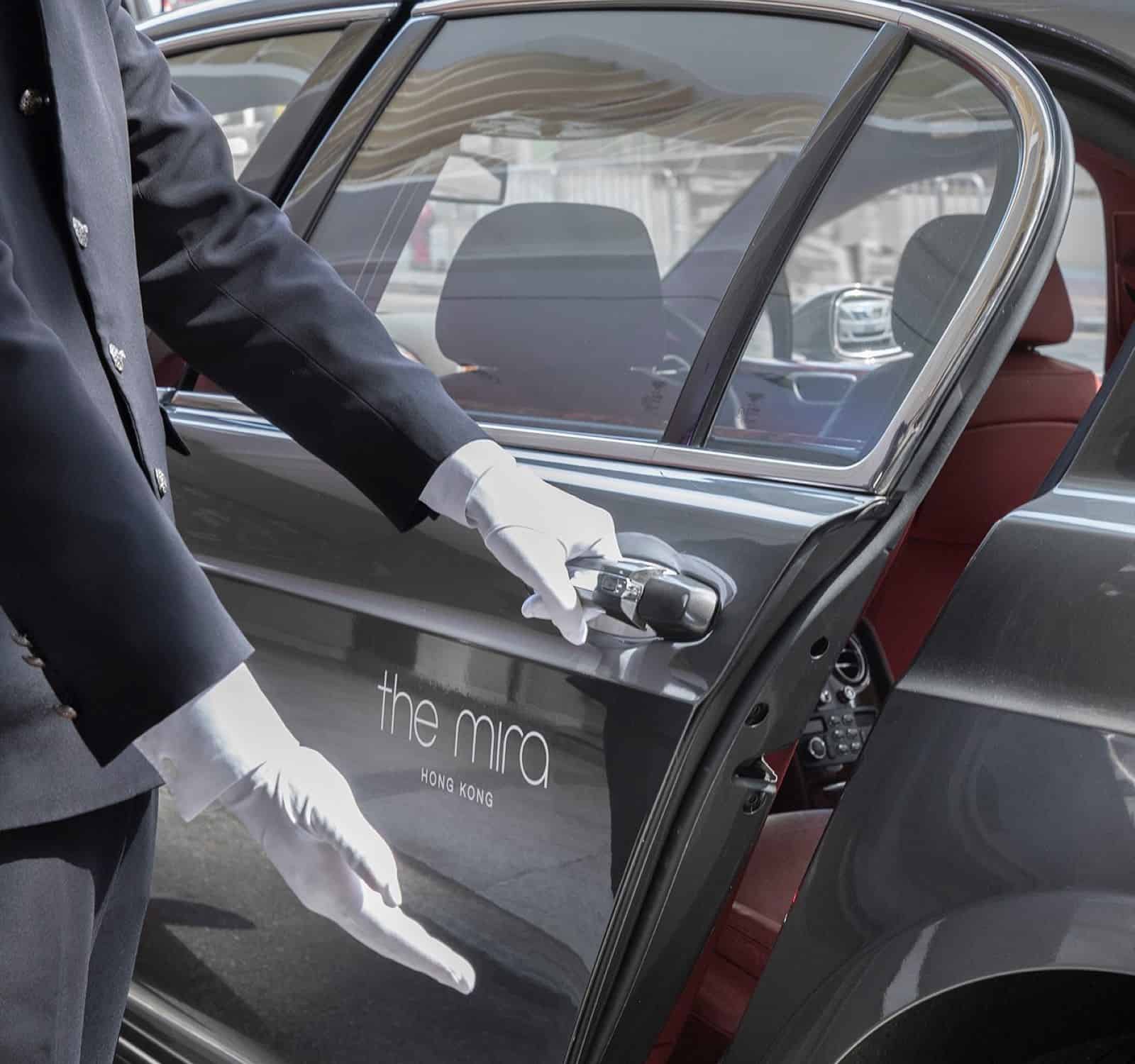 On-arrival Airport Transfer Hotel Limo | The Mira Hong Kong